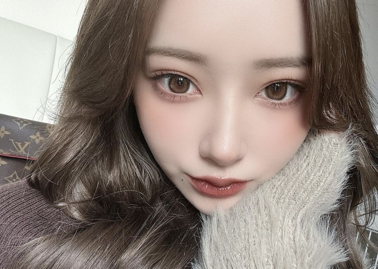 イエベ秋さん必見！小悪魔agehaモデル・ぴょな(PyunA.)の愛用リップまとめ - GAL Instagrammer FAN